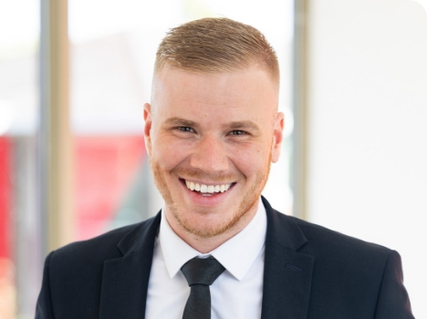 Hittu teymið - InstaVolt